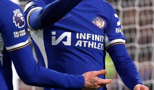 Uppgifter: Chelsea överens om att värva Mike Penders - Fotbolltransfers.com