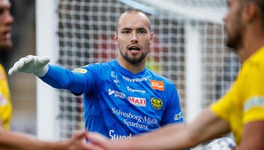 Officiellt: Carljohan Eriksson klar för Sarpsborg 08 - Fotbolltransfers.com